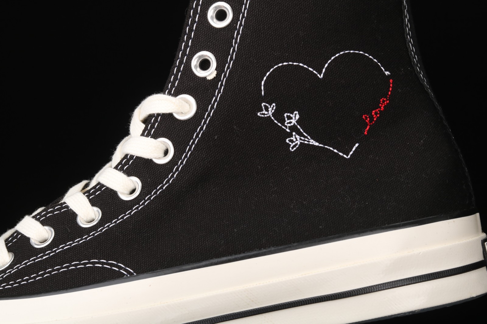 Converse Love Black And White